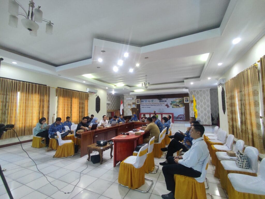 7 Kawasan Konservasi Perairan Darat di Kabupaten Barito Selatan 2nd TWG ...